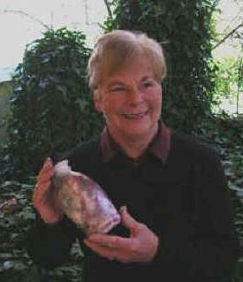 Pat Beasley: Potter, Textile Artist – The Gallery Mt Macedon